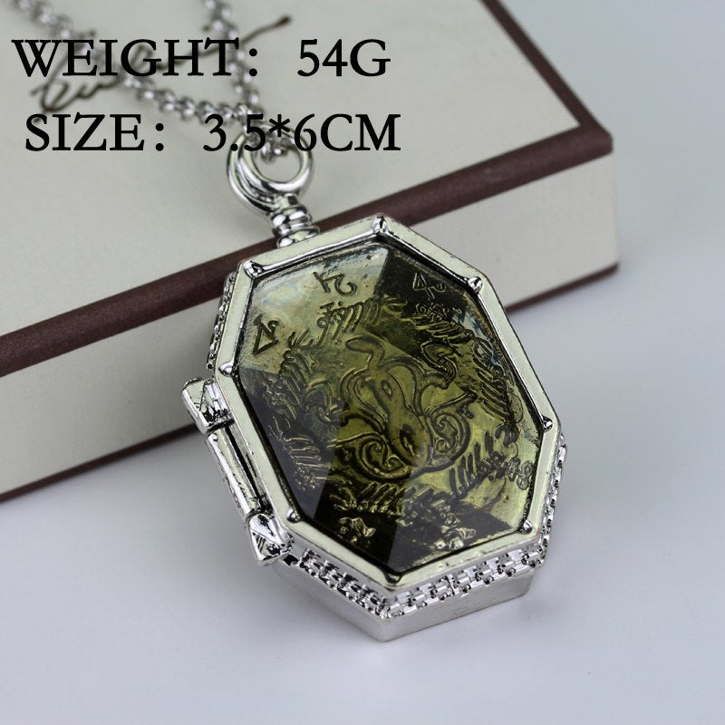 Slytherin Locket Horcrux – HP Merch Studio